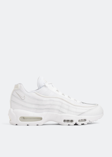 Shop Nike - Shoes or Accessories in Bahrain | Level Shoes | Gender: Men